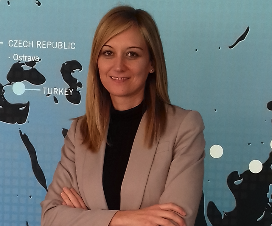 Ana Camacho, directora de Batz Group, reconocida por la Asociación de ...